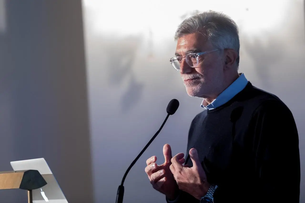 "Con disciplina e onore": il libro di Franco Del Campo al Teatro Miela ...