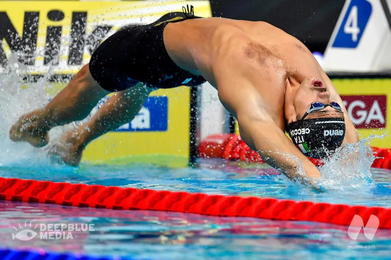 Coppa del Mondo • Atene. Day 3. Ancora d'Oro i 100 dorso di Thomas ...