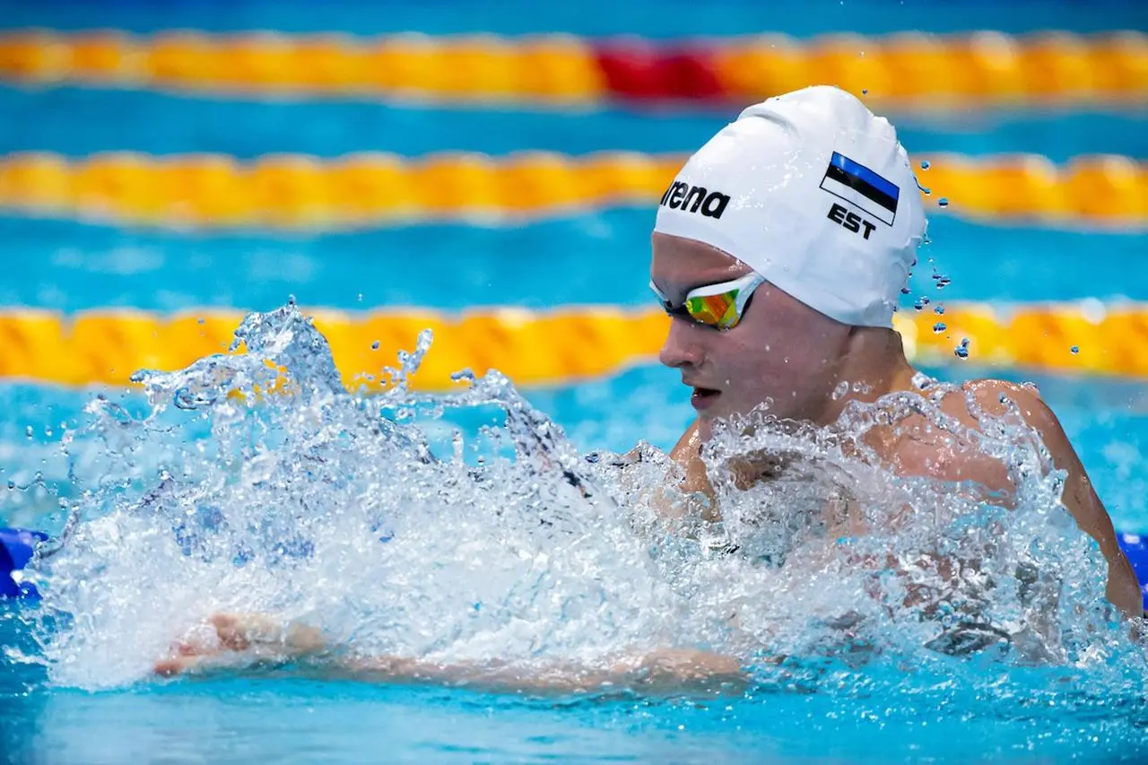 Helsinki. Eneli Jefimova: 50 rana (29.83) RN. Primo tempo mondiale.